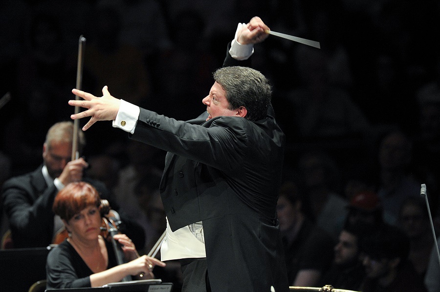 Sticky fingers: Conductors at the 2015 Proms