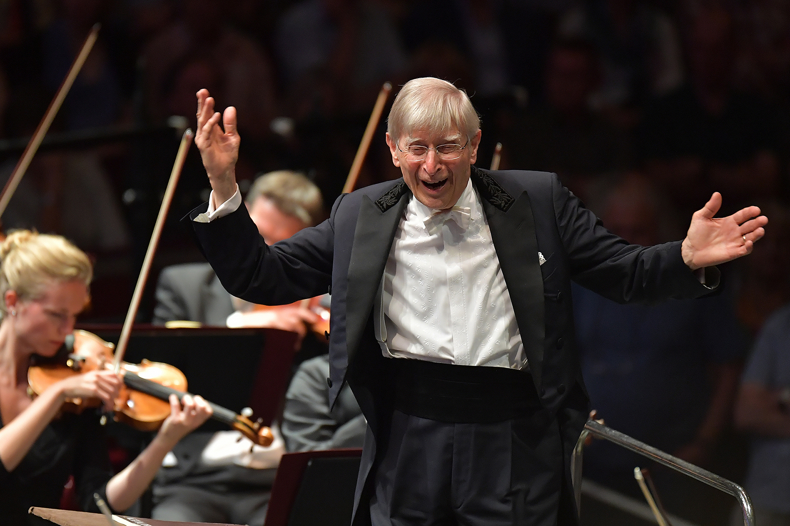 Eyes and teeth: Conductors at the 2016 Proms