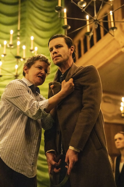 Henry V, Shakespeare's Globe review - anatomy of a violent, murky world ...