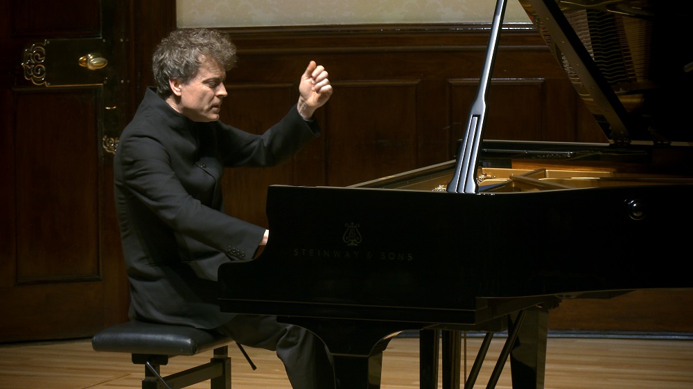 Paul Lewis, Wigmore Hall review - Schubert sonatas revisited