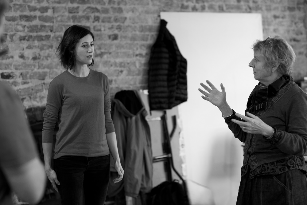 'Singers must act better than ever before'