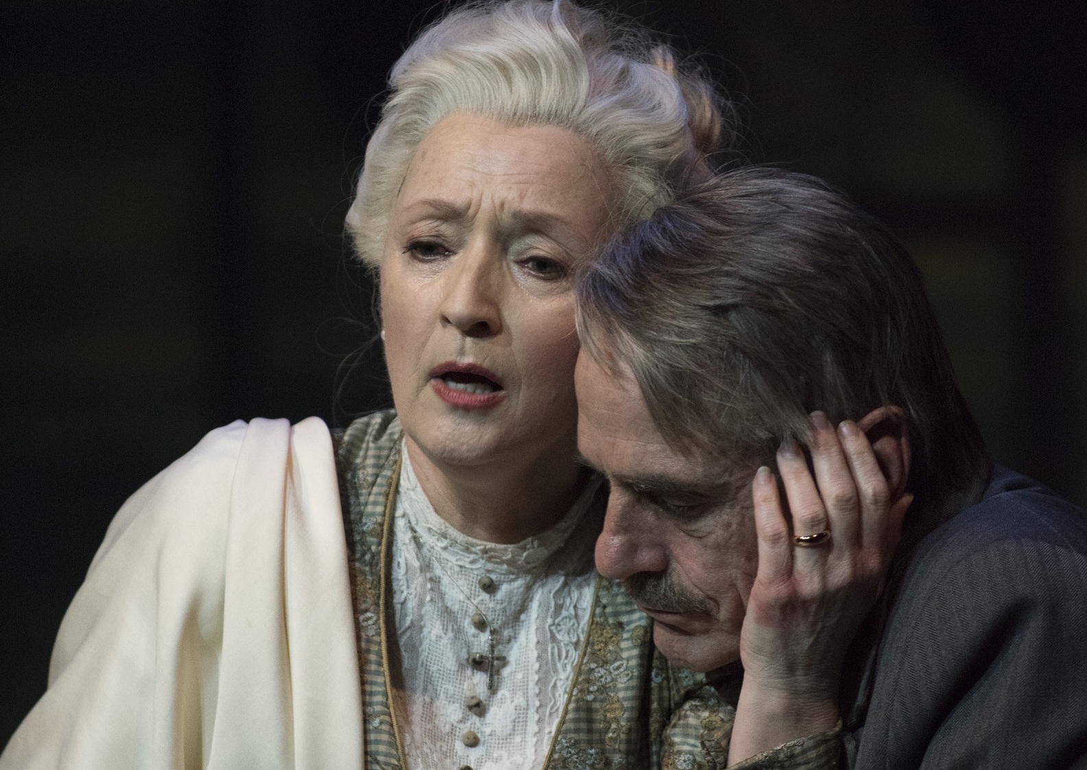 Long Day's Journey Into Night, Wyndham's Theatre review - Manville hits ...