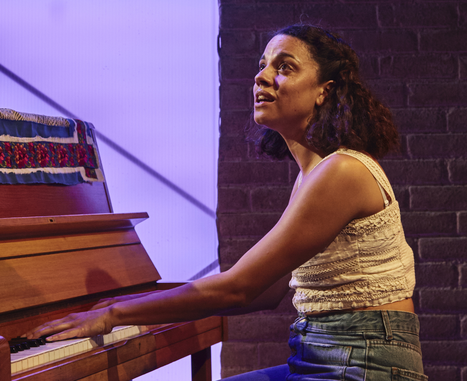 Elephant, Bush Studio, review - stirring solo show from rising star ...