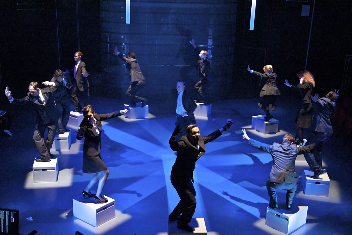 Enron, Noël Coward Theatre