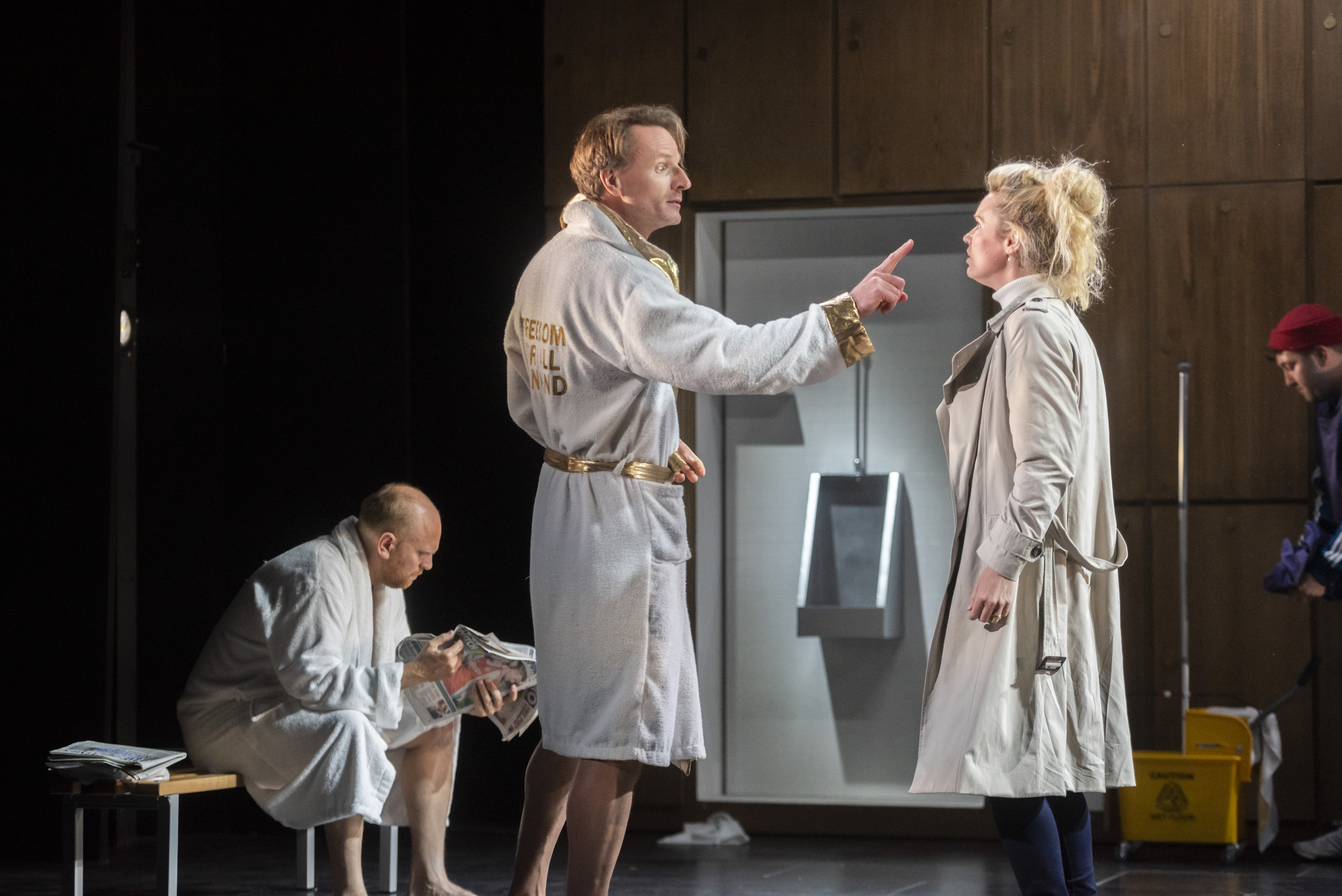 Don Giovanni, Longborough Festival Opera review - Mozart in the urinal