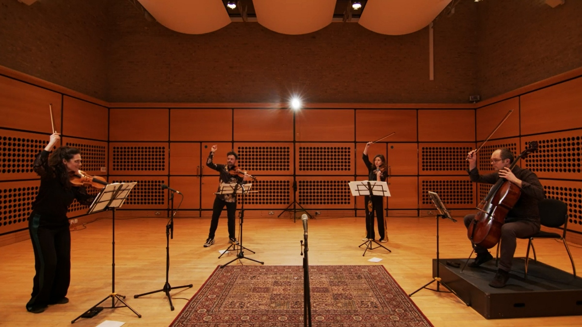 Manchester Collective, Ruby Hughes, Lakeside Arts online review ...