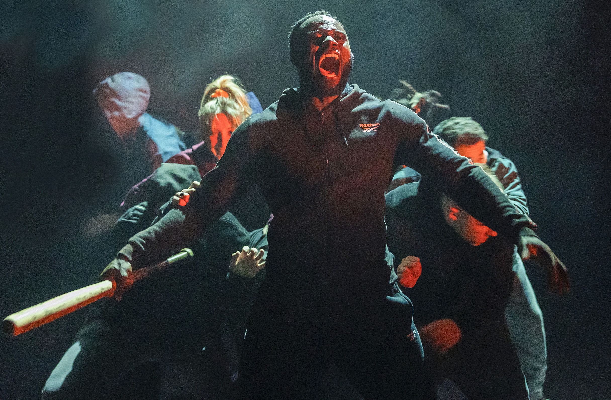 Othello, Lyric Hammersmith review - Frantic Assembly's high-energy take ...
