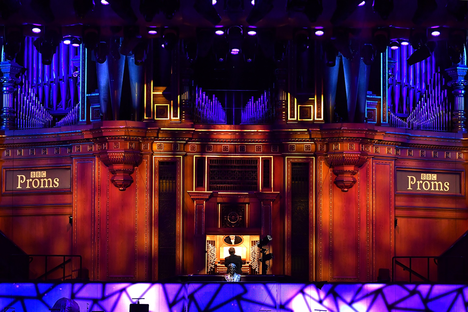 BBC Proms live online: Jonathan Scott review - the organ as orchestra