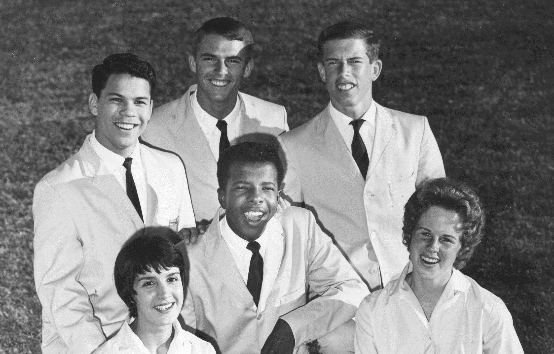 Reissue CDs Weekly: Sly & The Viscaynes - Yellow Moon The Complete ...