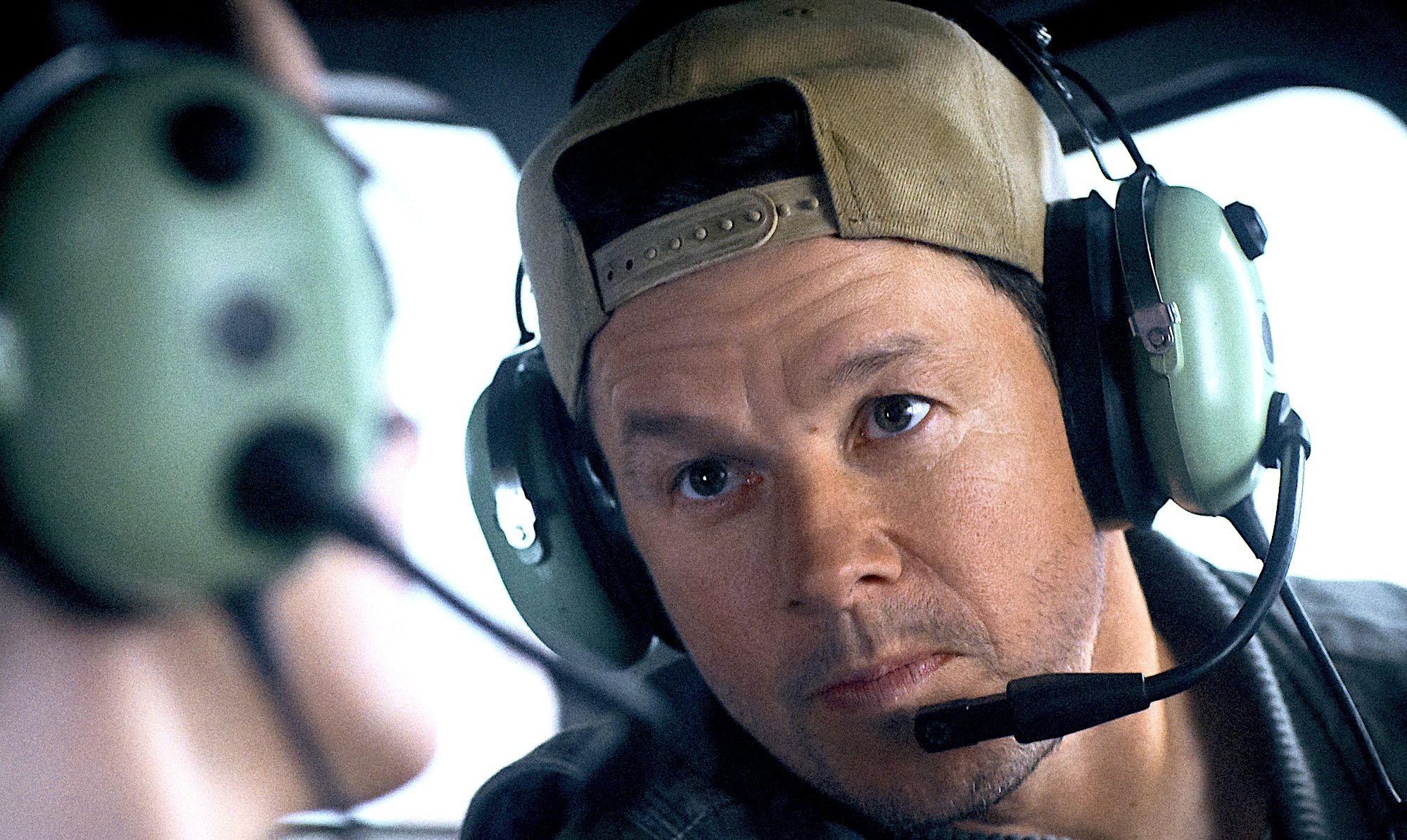 Flight Risk review - the sky's the limit for Michelle Dockery and Mark ...