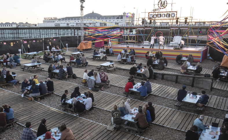 Warren Festival Outdoor Season - creatives take to the beach