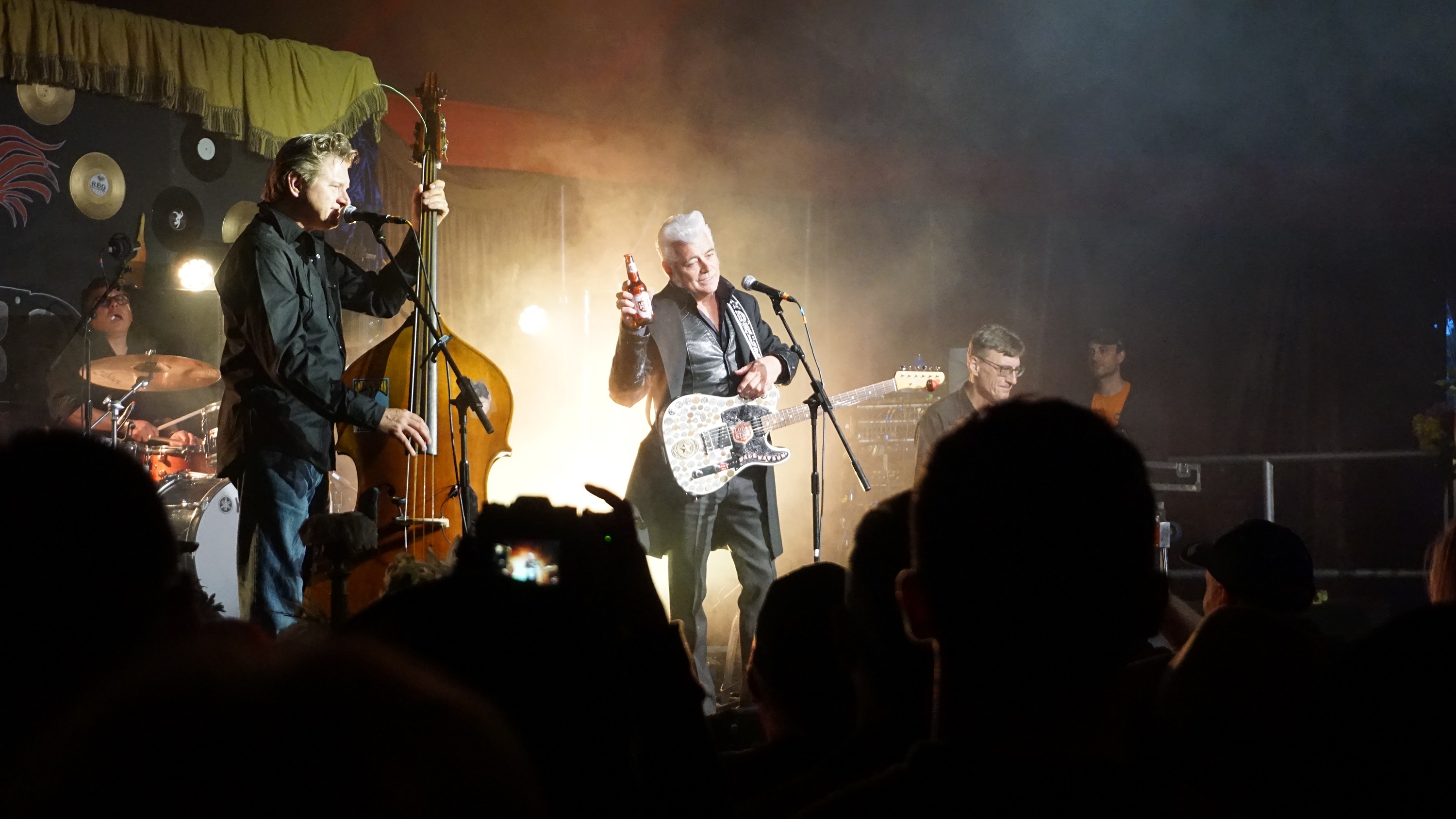 theartsdesk at Red Rooster Festival 2019 - bustling Suffolk hoedown