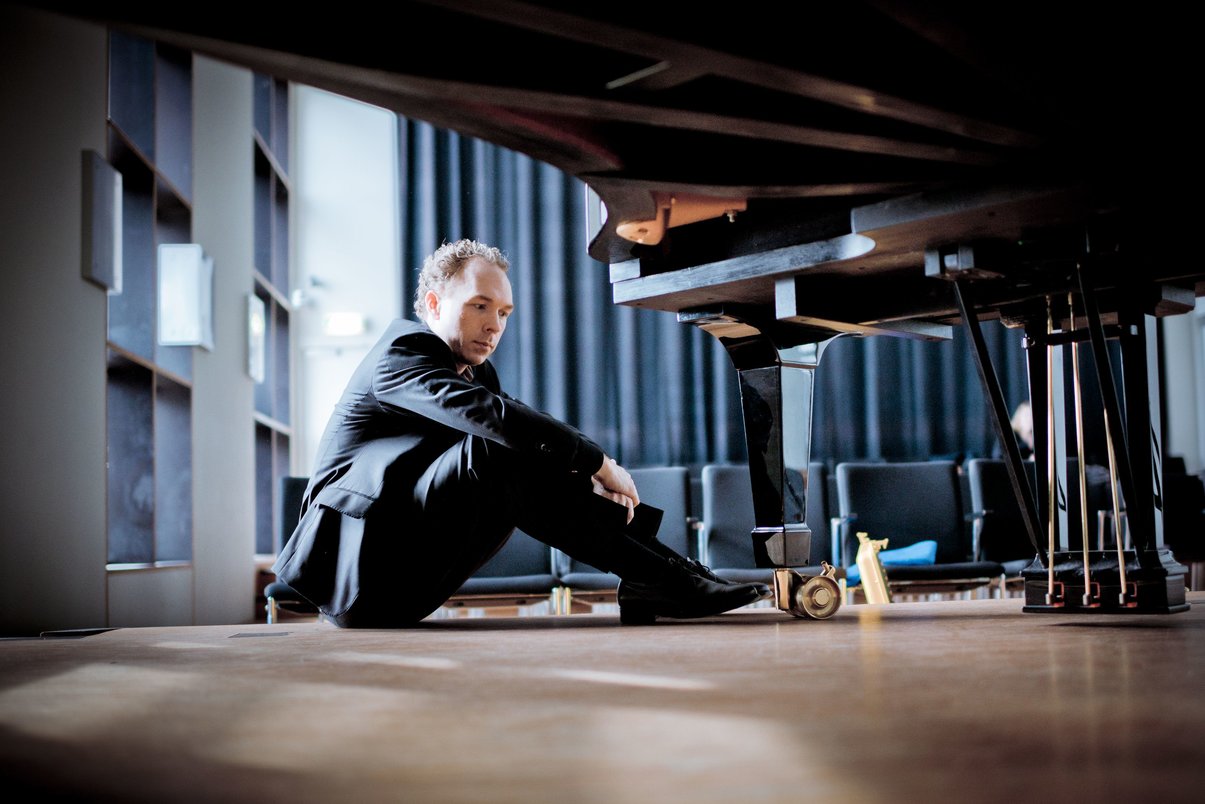 Classical CDs Weekly: Howells, Karayev, Lotichius