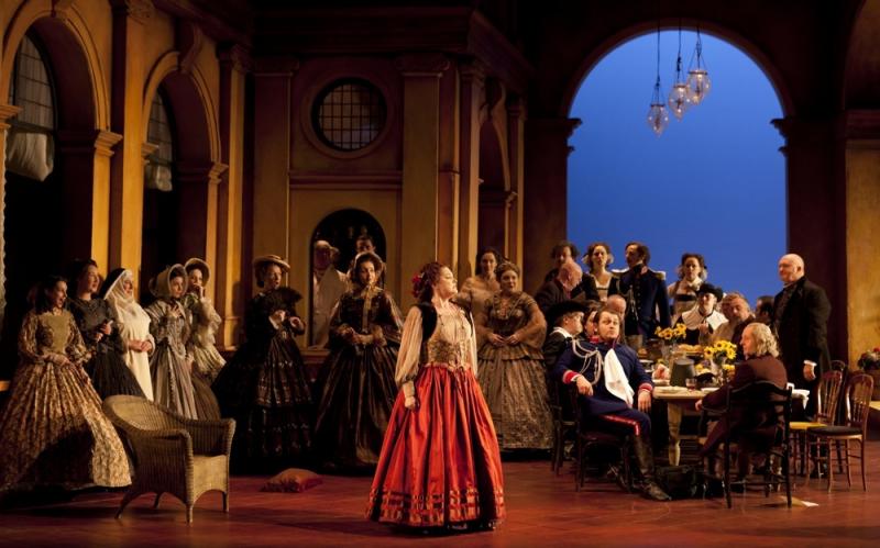 Beatrice and Benedict, Welsh National Opera | The Arts Desk